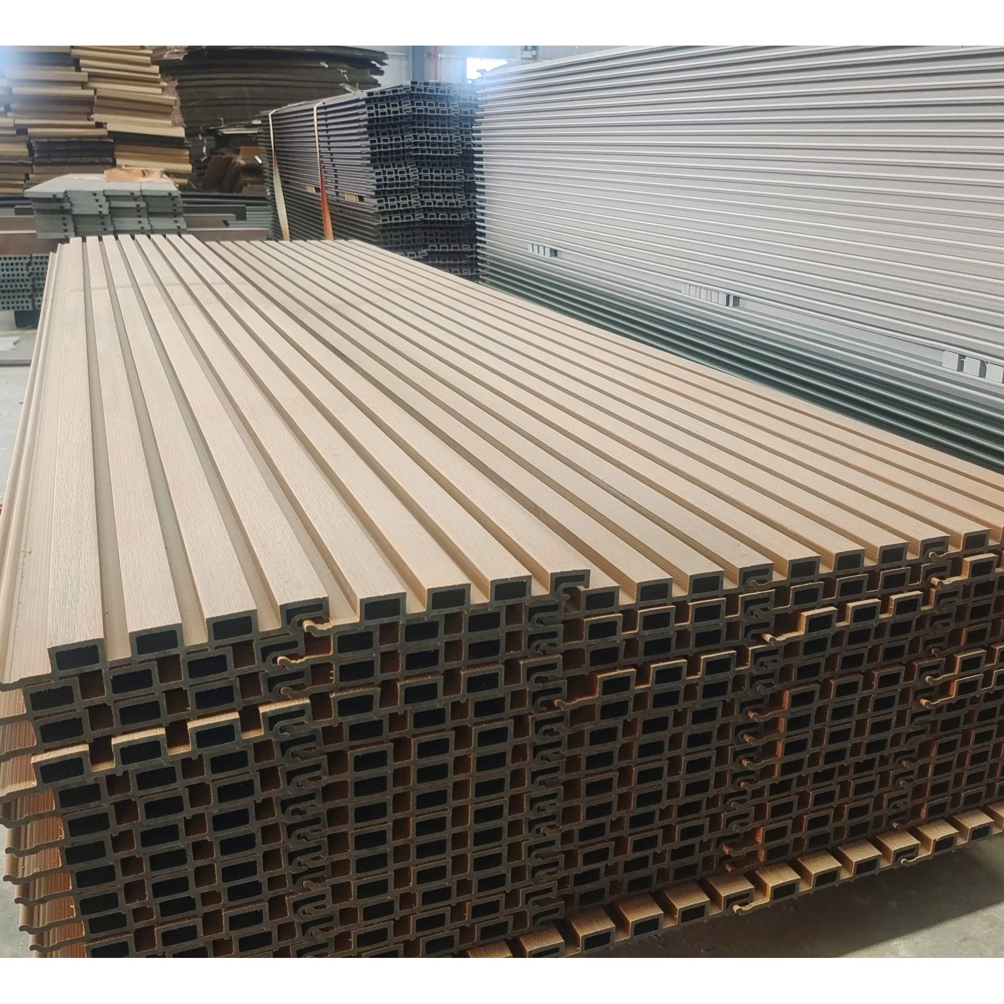 WPC vanjska zidna obloga, drvena fasada, 219x26x2900mm, drvo (0.63 m2)